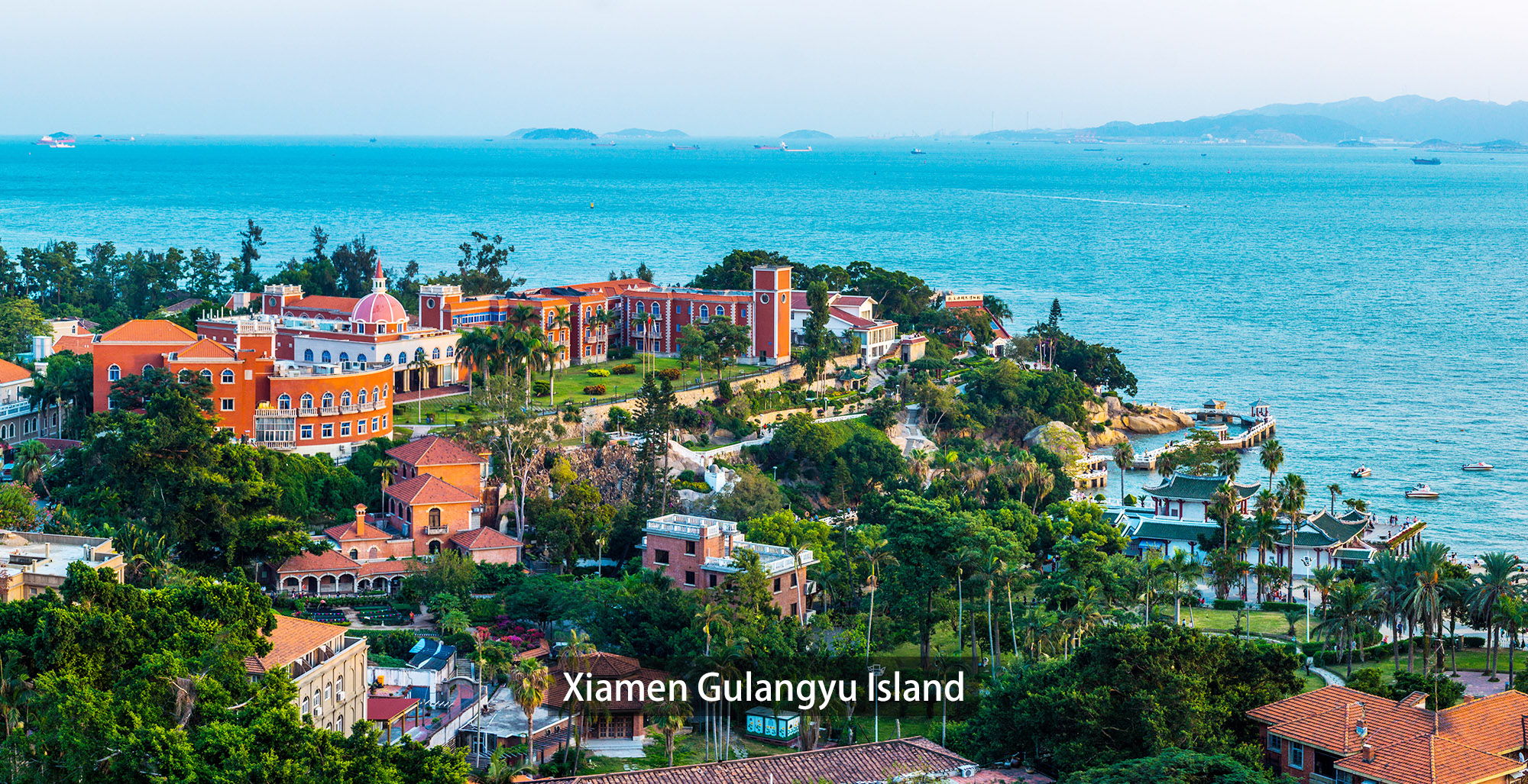 Best of Xiamen Private Day Trip to Gulangyu Island, Huli Mountain Fort ...