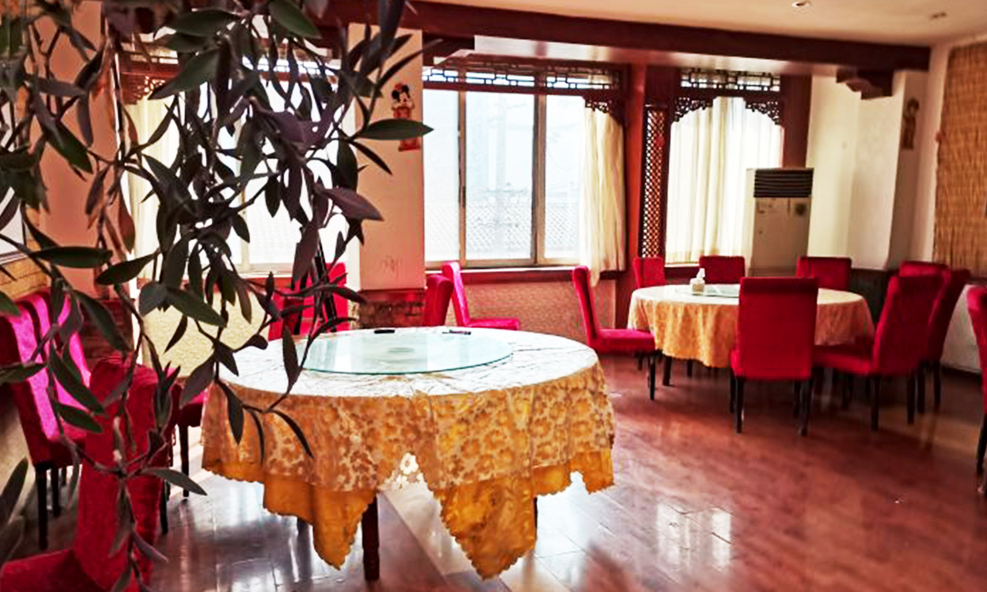 Lan Xi Yuan Sichuan Restaurant at Shuanglin Lane-IslamiChina Travel