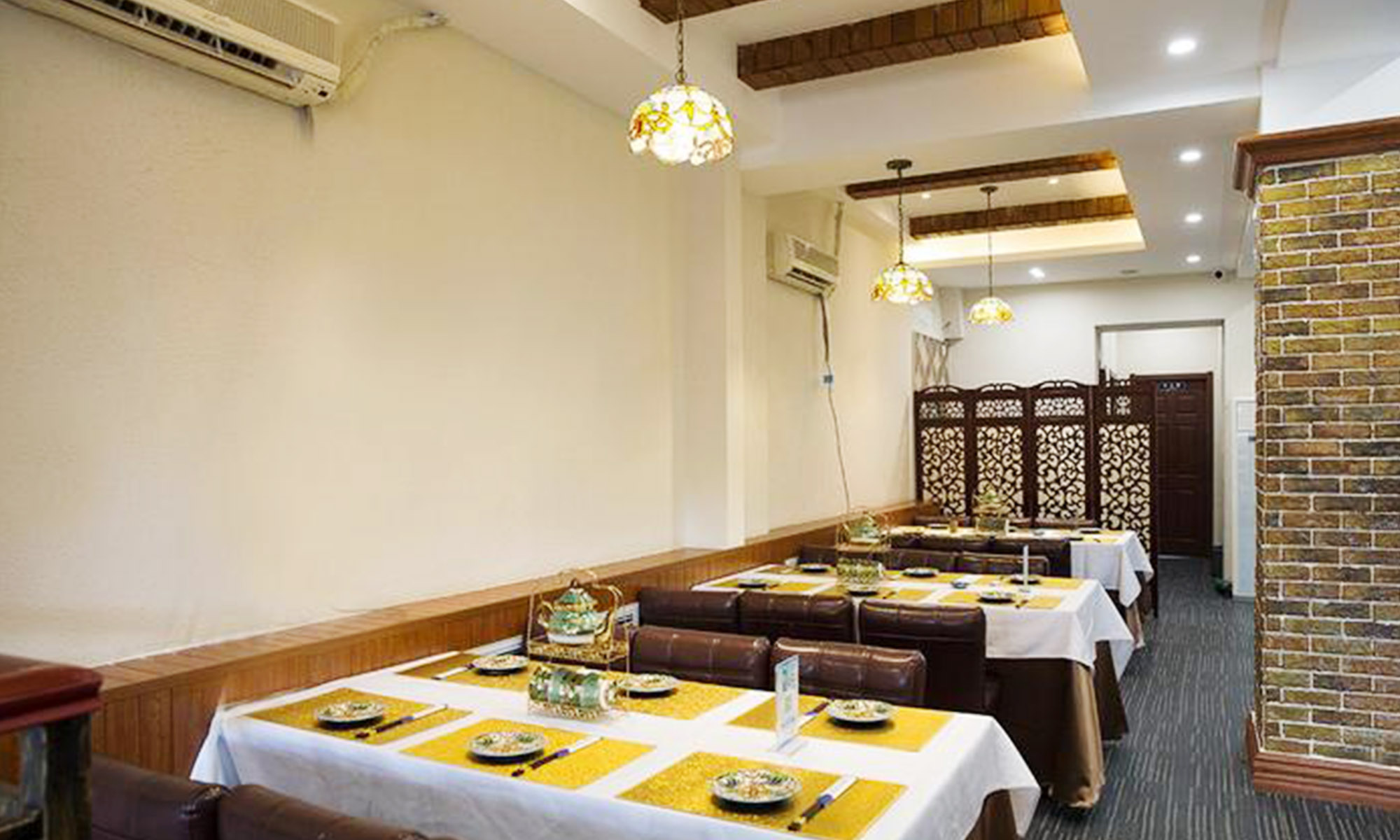 Emir Xinjiang Restaurant-IslamiChina Travel