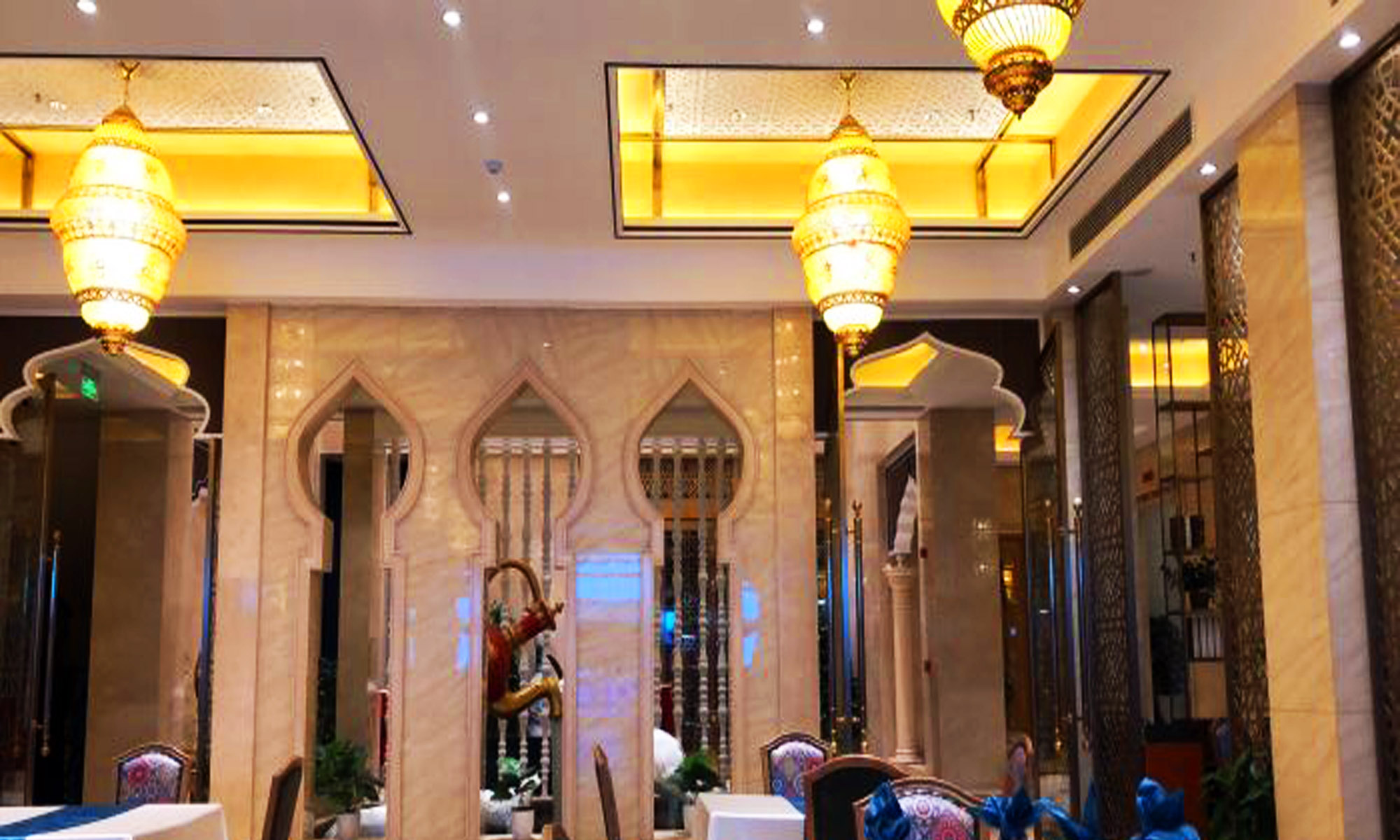 Donghua Elite Halal Restaurant-IslamiChina Travel