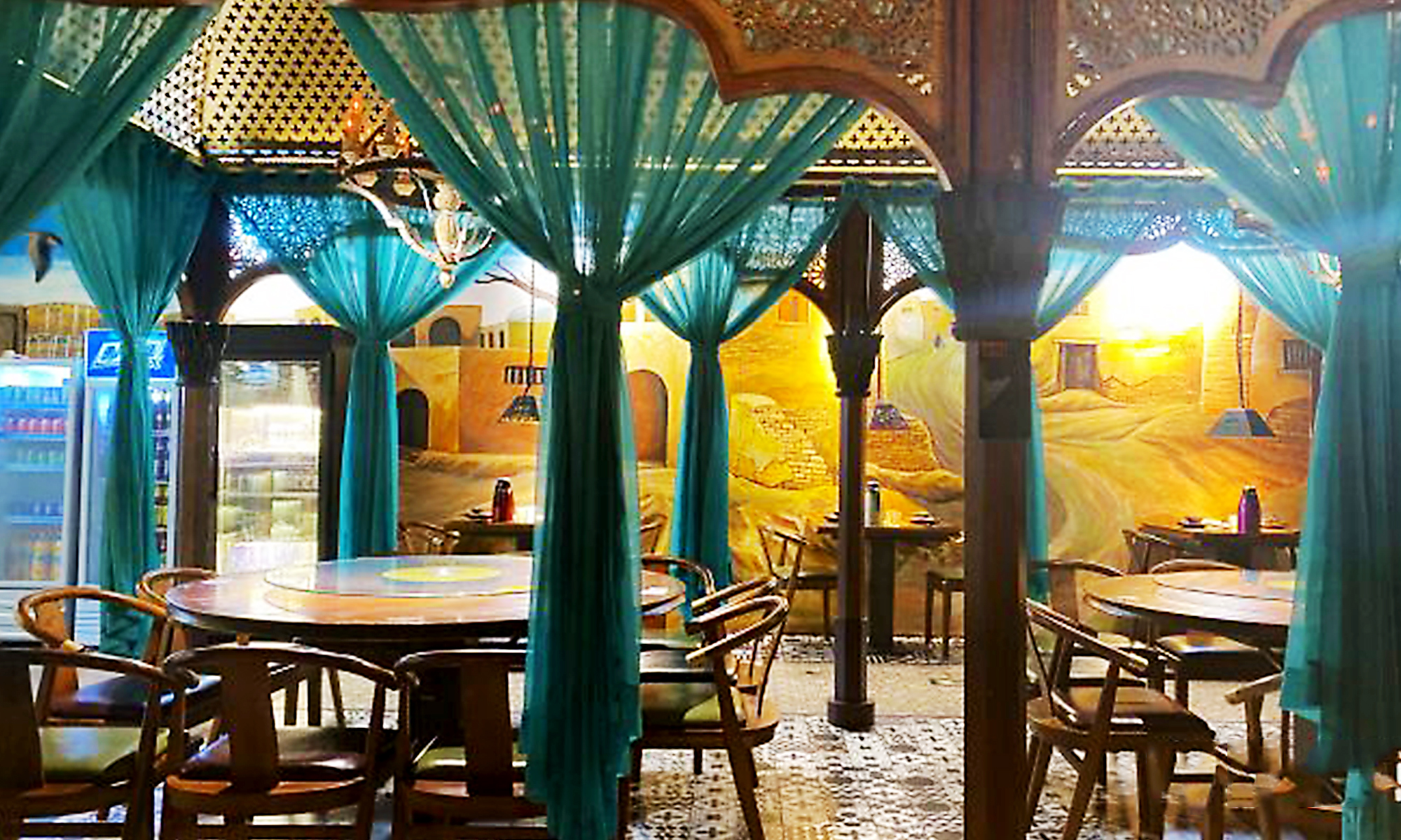 Loulan Restaurant at Central Square-IslamiChina Travel