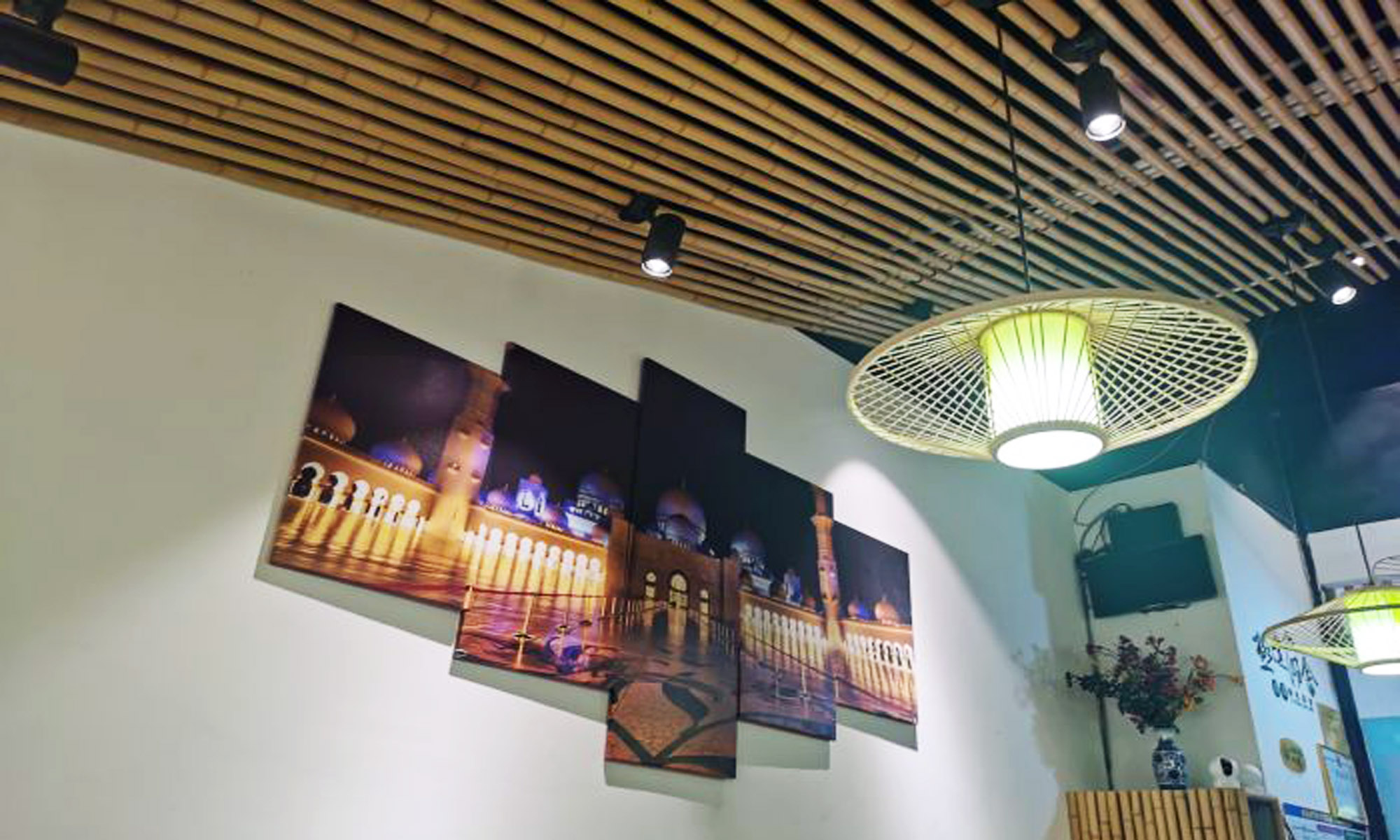 Ji Bian Shi She Halal Restaurant-IslamiChina Travel