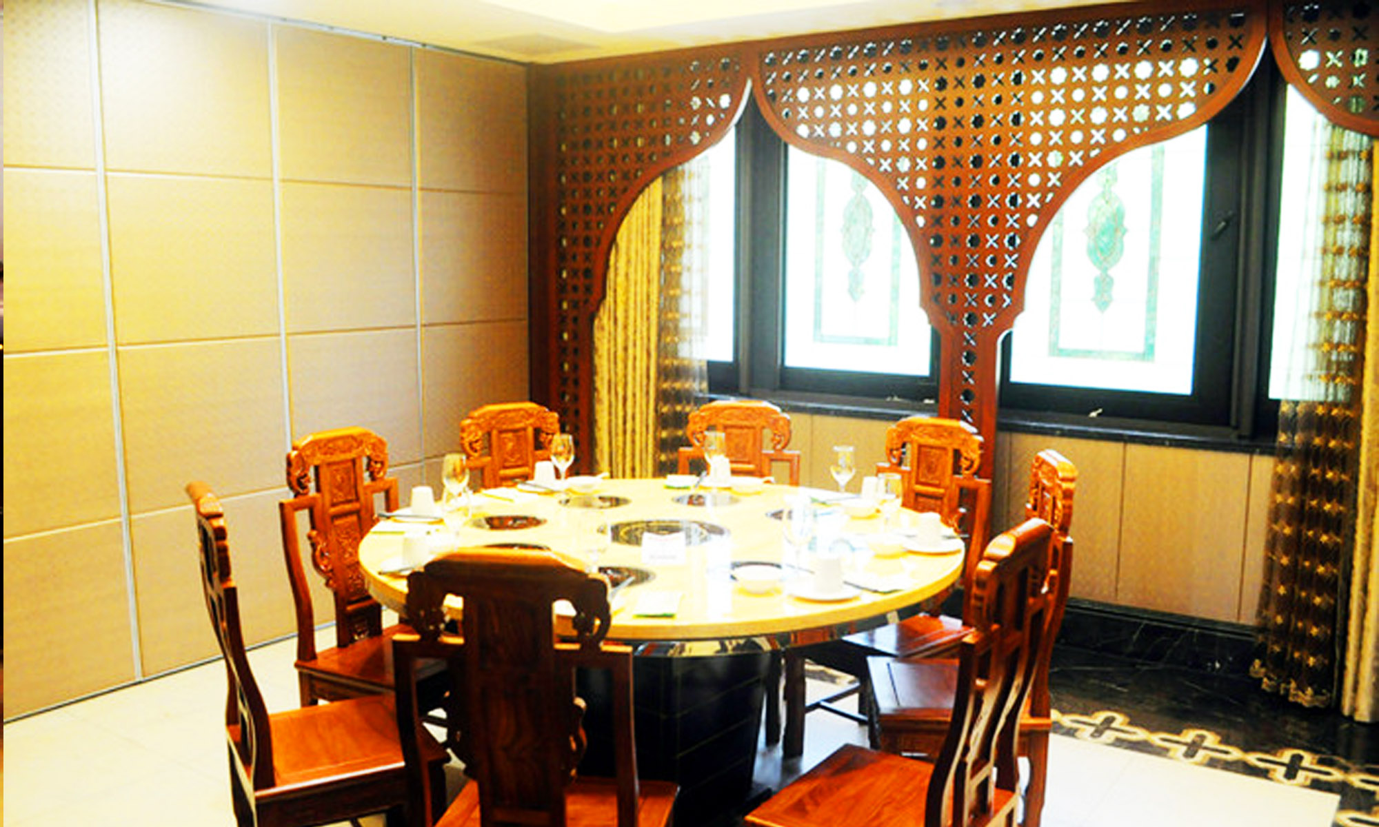 An Le Yuan Restaurant at Wangfu Street-IslamiChina Travel