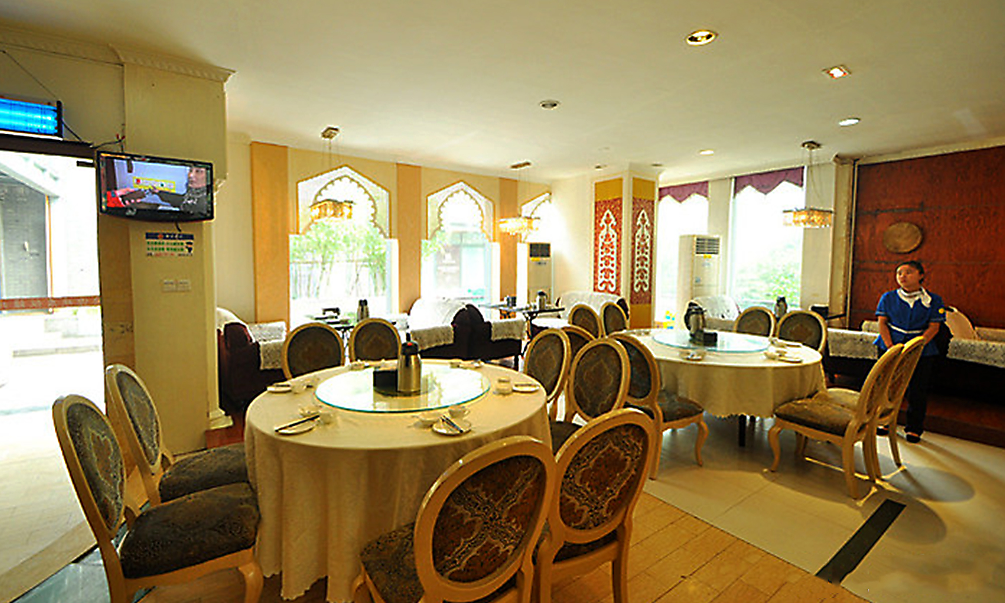 Beijiang Restaurant at Ganjiang Road-IslamiChina Travel